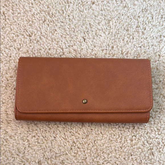 Universal Thread | Bags | Universal Thread Brown Leather Wallet | Poshmark